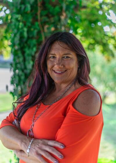 Kim McCabe - Lancaster - MJ Peterson Real Estate